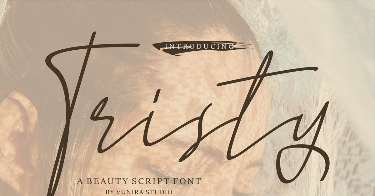 Tristy | Una fuente cursiva de belleza - TemplateMonster
