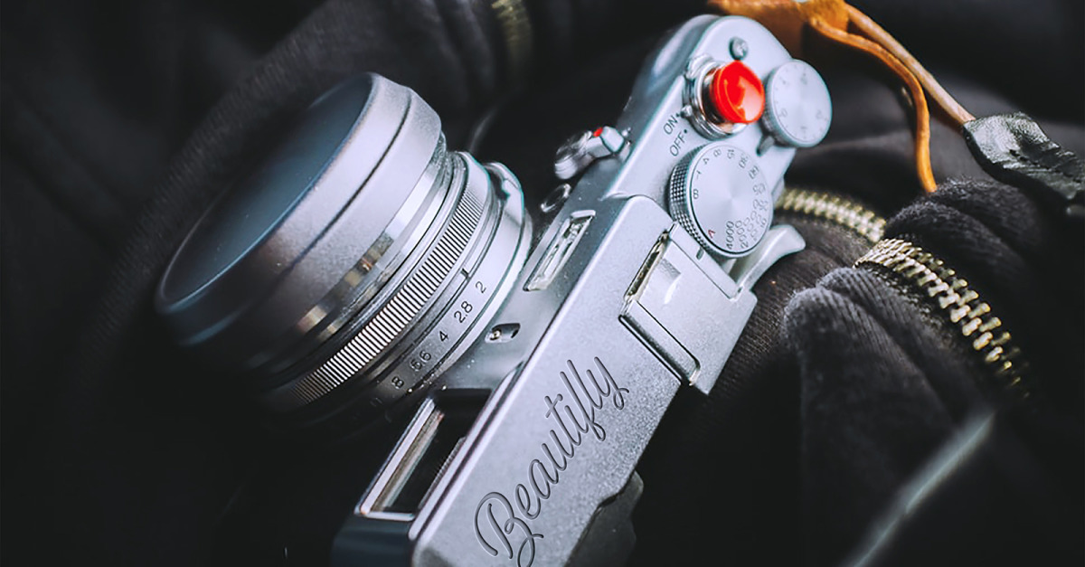 Luxury Silver Camera Logo Mockup #185783 - TemplateMonster