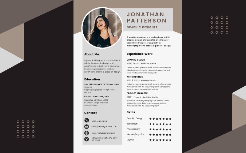 Modern Minimalist Graphic Designer CV - TemplateMonster