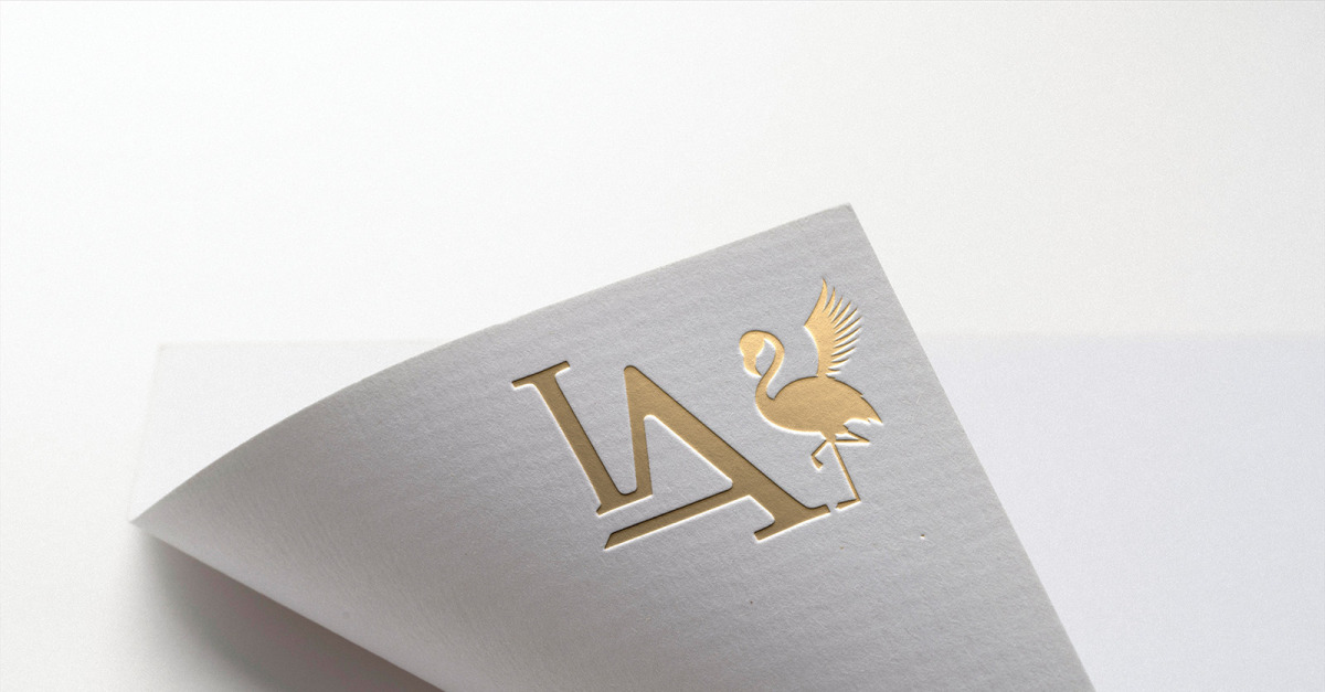 La Forme Perfume Logo Template #270360 - TemplateMonster