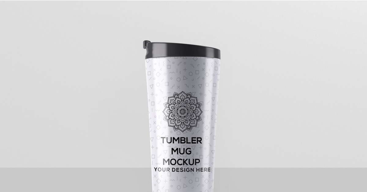 Mockup di tazza da viaggio #344256 - TemplateMonster