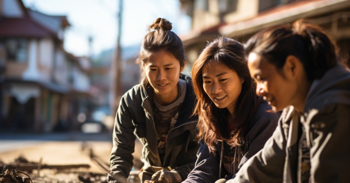 People In Scenes With Extreme Weather Conditions 39