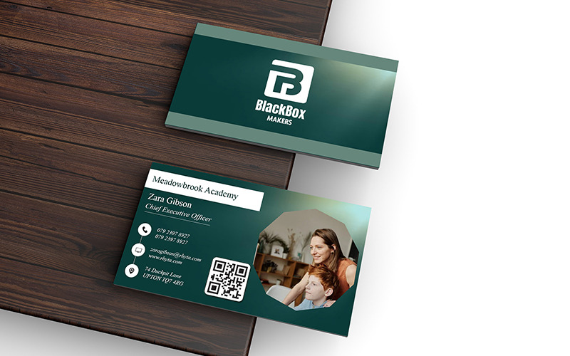 Greenish Color Creative and Stunning Visiting Card Template Free download