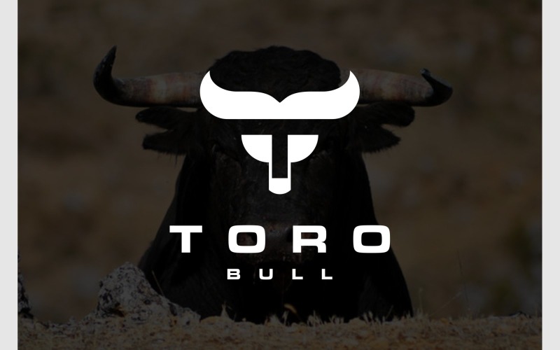 Logotipo de la mascota del toro con cabeza de letra T