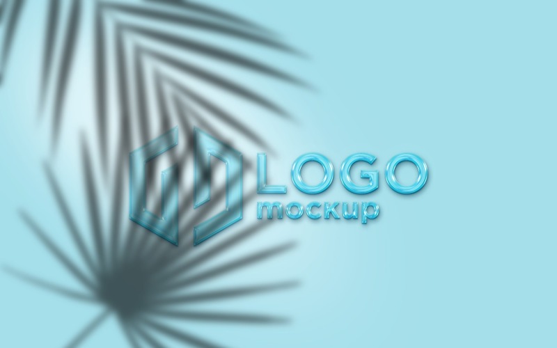 Modello di mockup con logo in cristallo lucido