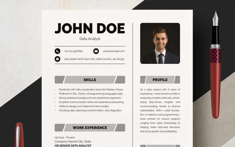 CV Template with Modern Design #440983 - TemplateMonster